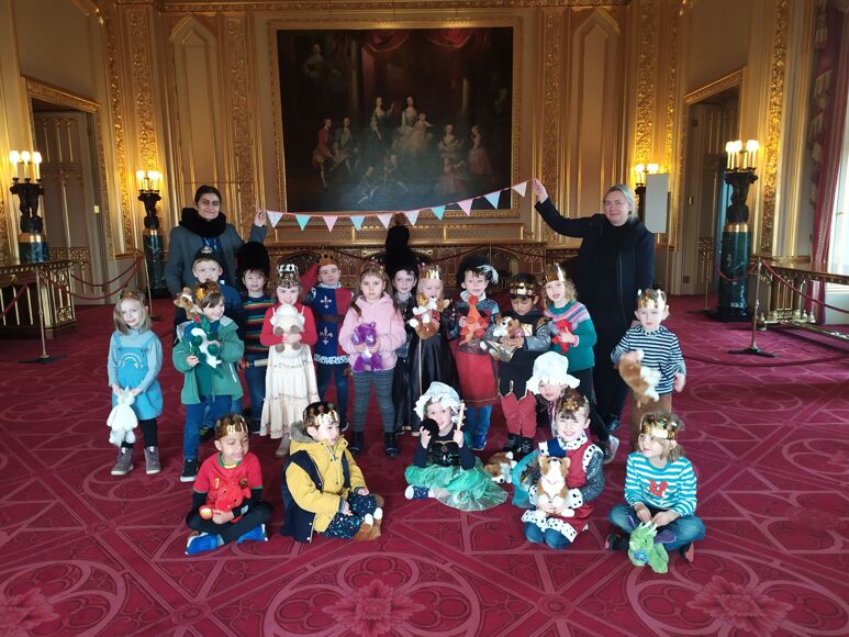 Reception Storytelling Trip at Windsor Castle - DOLPHIN news - Dolphin ...